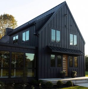 25 Striking Black Modern Homes That Make a Statement