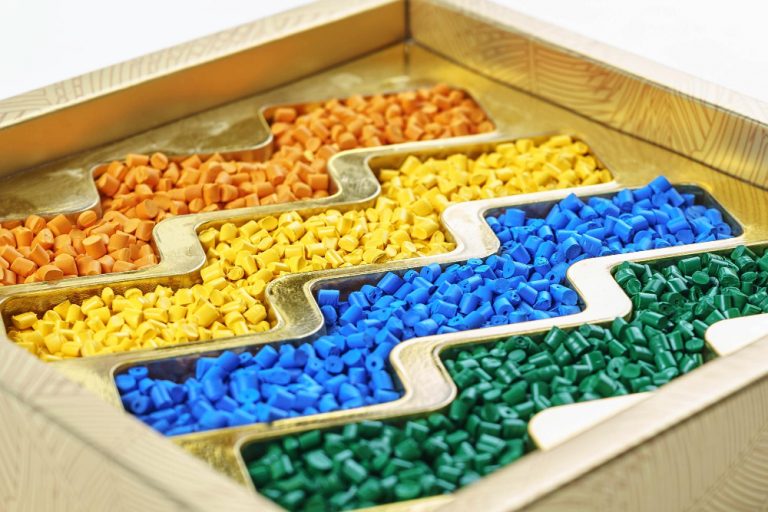 How to Dry Plastic Pellets for Filament Extrusion: Comprehensive Guide ...