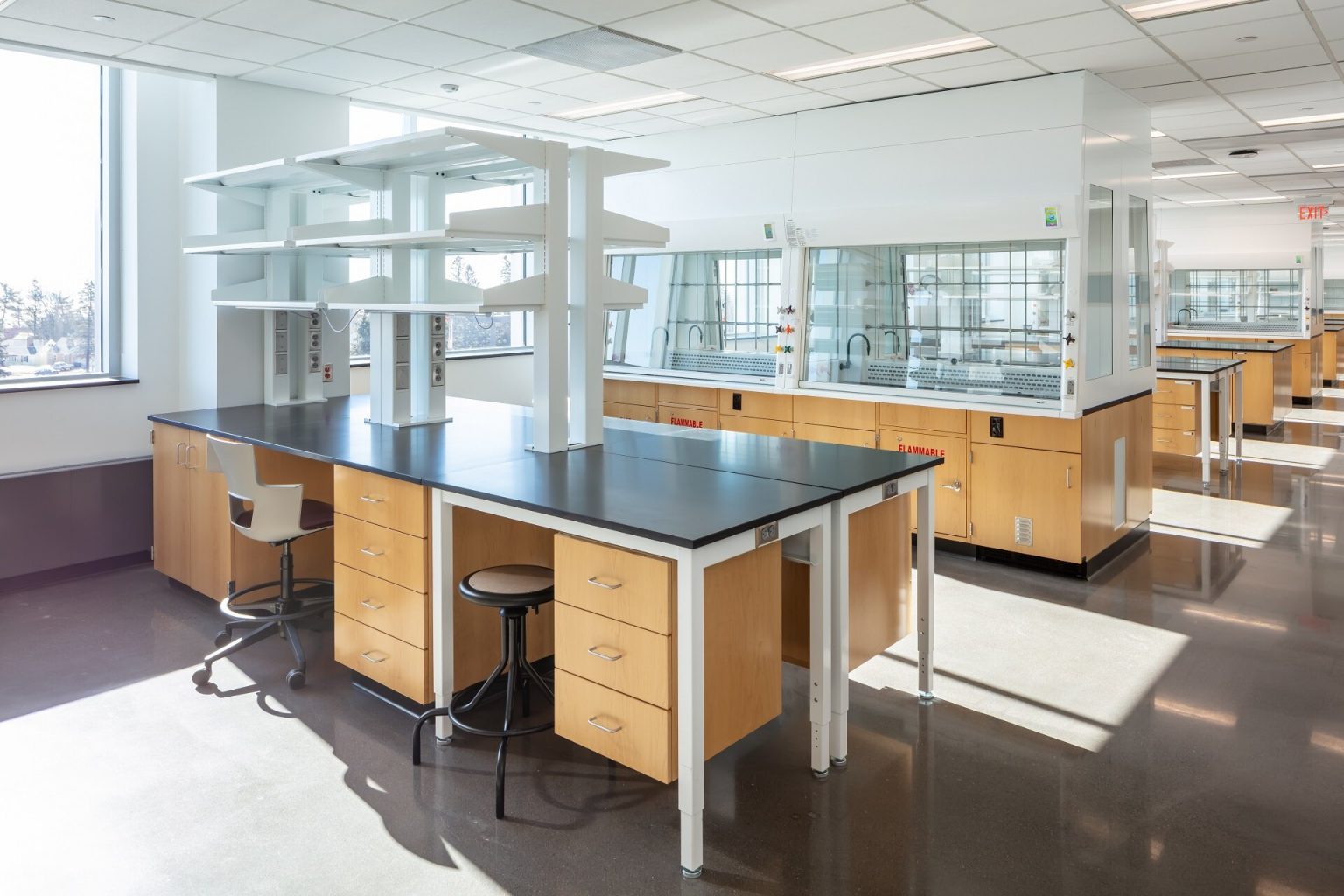 The Top 33 Plastic Laminate Manufacturers